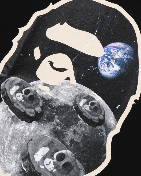 A BATHING APE – INT.BAPE.COM